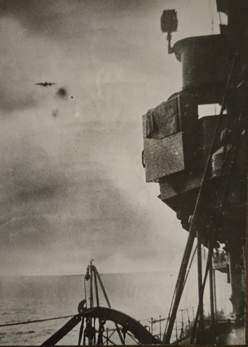 WW2 Combat, Nazi German Bomber Vs British Fleet, Original Press Photo 5 ...