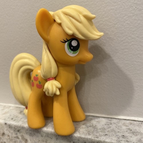 MY LITTLE PONY 3.25" PVC APPLEJACK MLP G4 2010 - FRIENDSHIP IS MAGIC | eBay