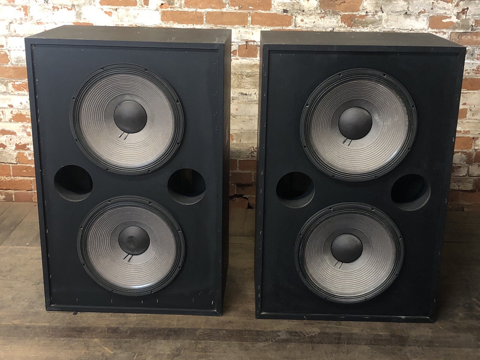 (Lot Of 2)JBL 4648A-8 Professional Cinema Home Theater Subwoofer/Sounds ...