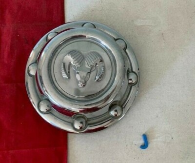 #J (1) 94-99 Dodge Ram Cummins Center Cap 2500 3500 Van Truck 8 LUG ...
