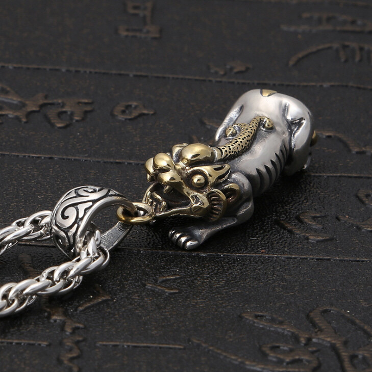 D07 Pendant Pixiu Dragon Lucky Charm Sterling Silver 925 Partly Gold ...