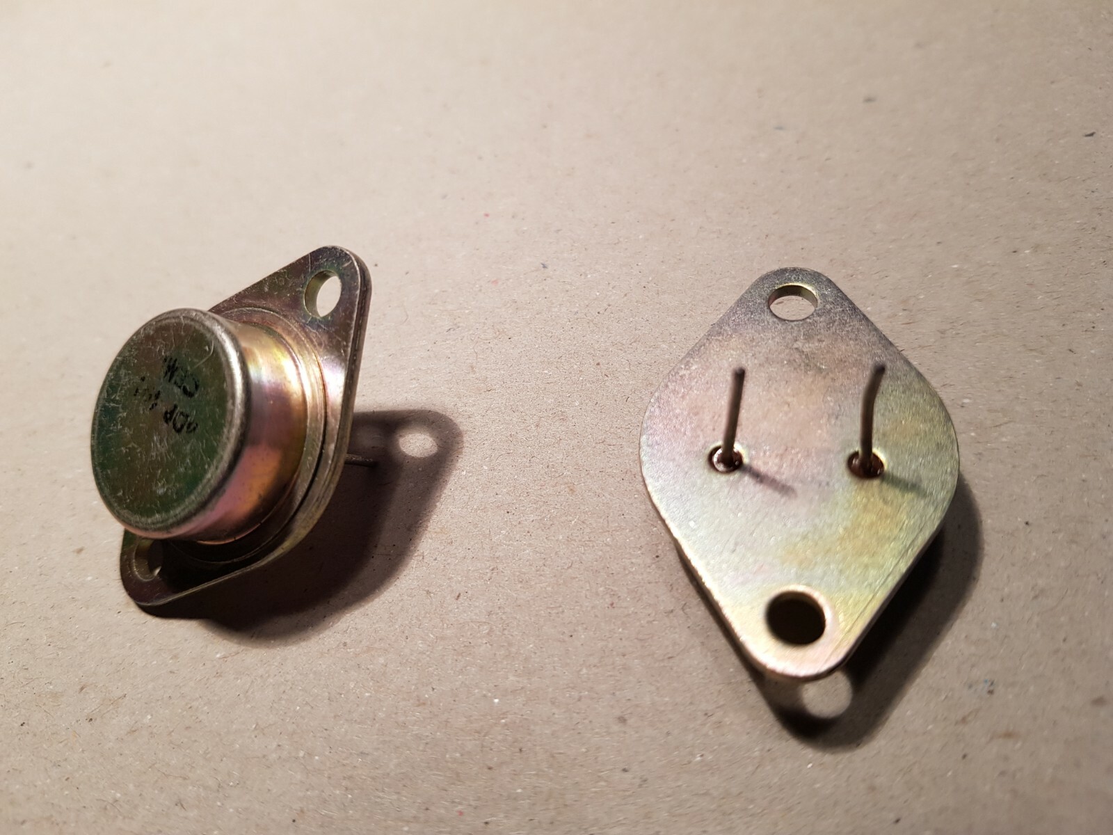 BDCP25 = BDY25 2N4347 140V 6A 88W TO3 NPN transistor - military - Made ...