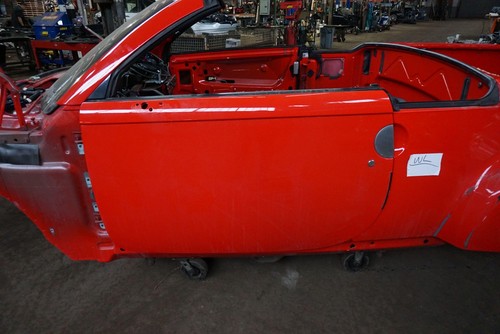 Front Left Driver Door Assembly Torch Red OEM 15223564 Chevrolet SSR ...