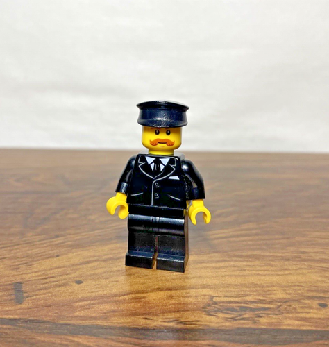 LEGO Saxophone Player Musician Minifigure 10263 hol122 | eBay