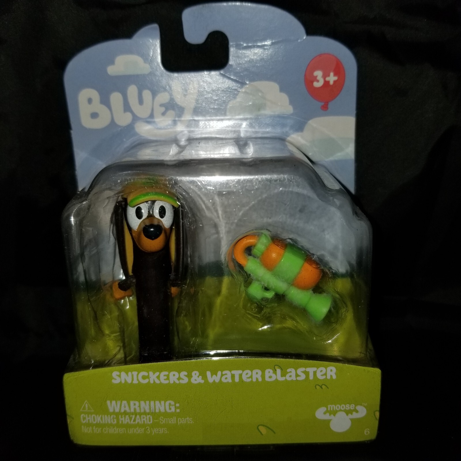Bluey Story Starter Pack Snickers & Water Blaster New