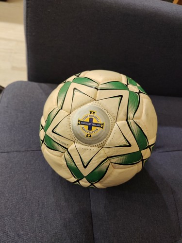 Umbro III pro flight irish football association official match ball | eBay