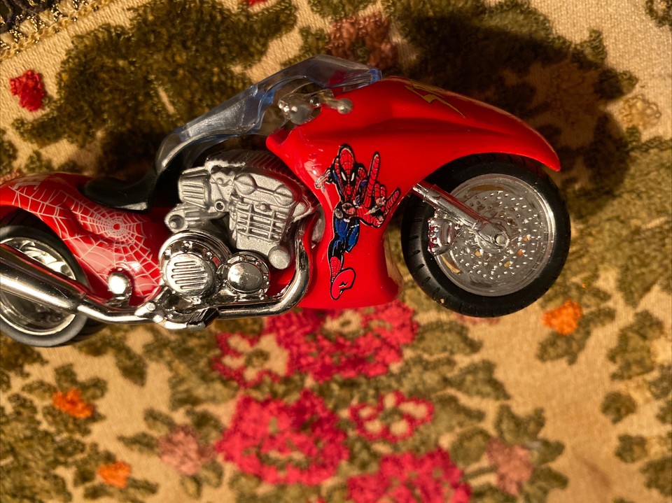 SPIDER-MAN MARVEL MOTORCYCLE COLLECTION SERIES MAISTO | eBay