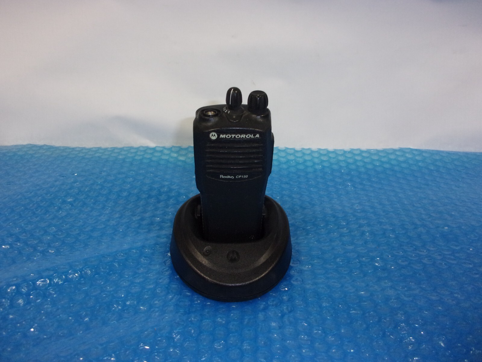 Motorola Radius CP150 UHF 4 Channels Two Way Radio AAH50RCC9AA1AN | eBay