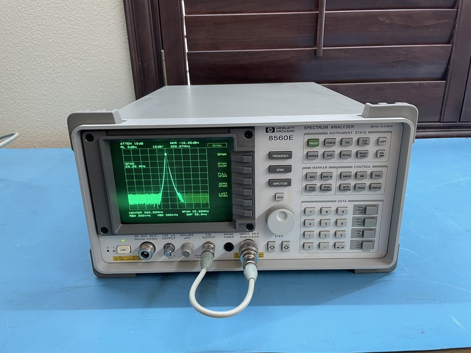 HP Agilent 8560E Spectrum Analyzer 30Hz to 2.9 GHz w/ TG Calibrated opt ...