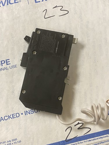 Square D 20 Amp Circuit Breaker Type QO Issue DP-3640 | eBay