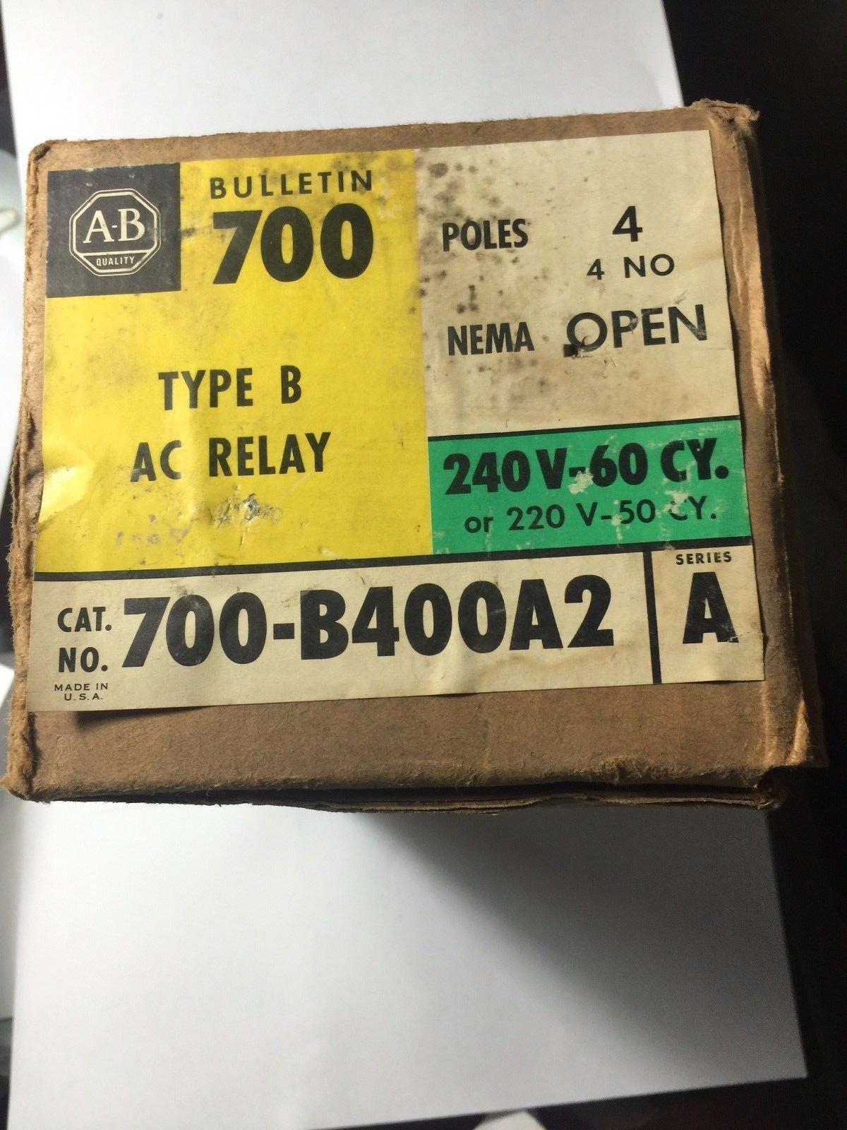 Allen-Bradley 700-BR400A2 AC Relay 240v 60cy or 220v-50cy, NEMA 4 N.O ...