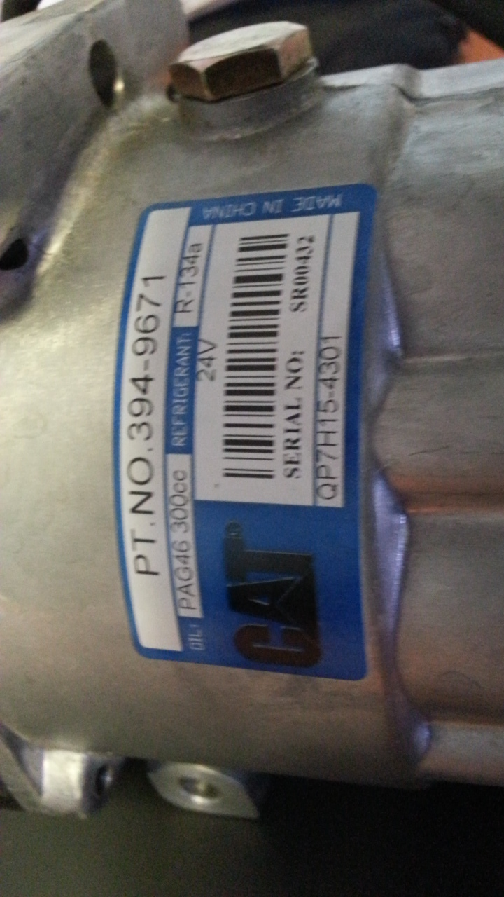 CATERPILLAR AIR COND COMPRESSOR 394-9671 Catapillar OEM part RRP $953 ...