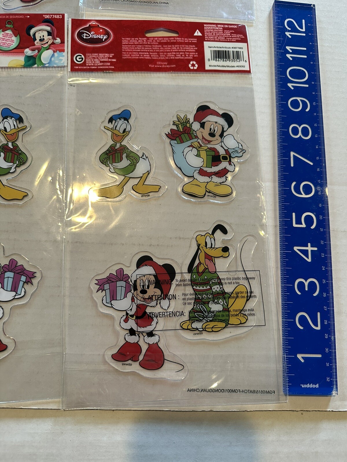 Window Gel Christmas Clings Mickey & Minnie Mouse, Pluto & Donald Duck ...