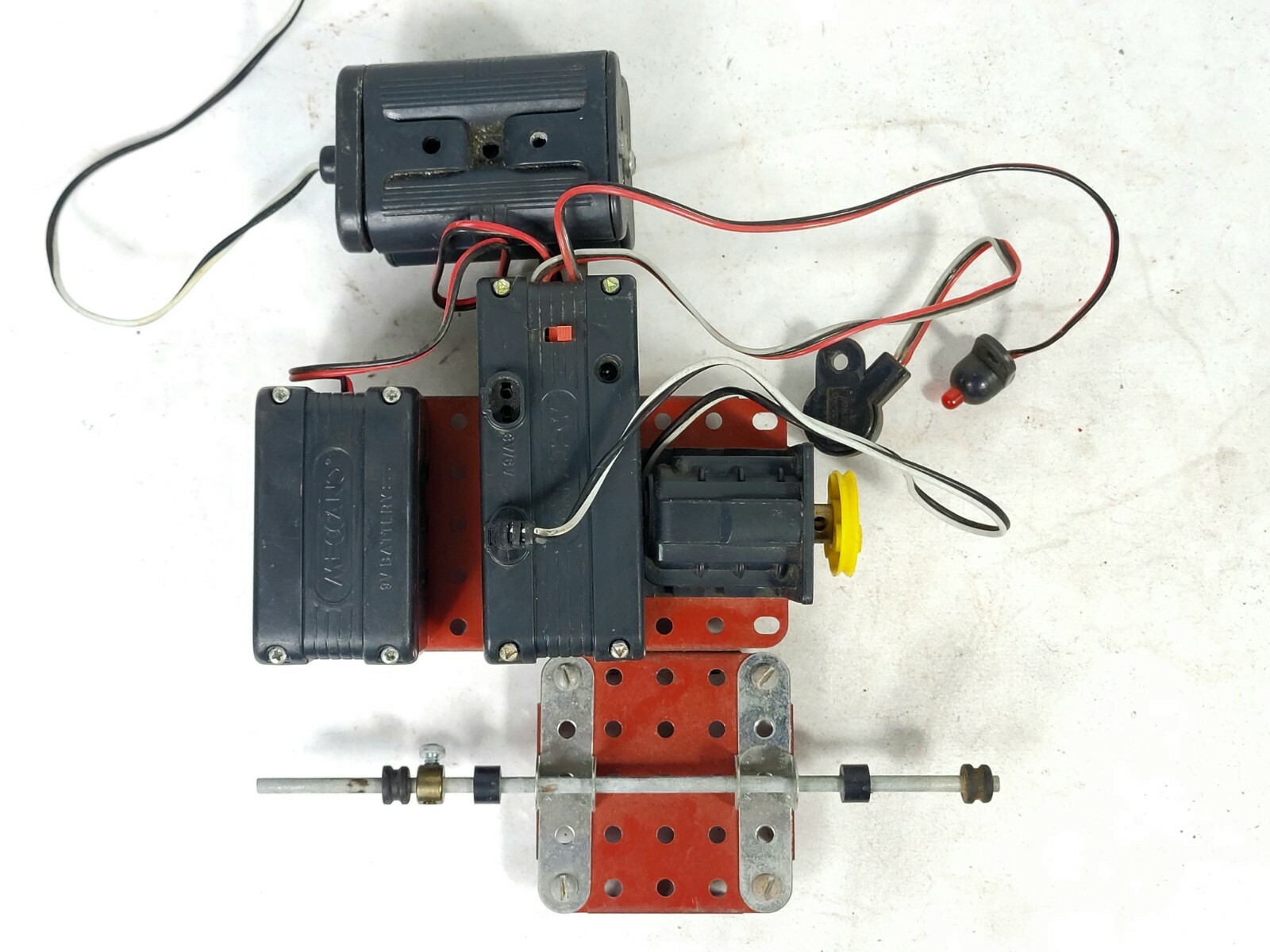 Gabriel Gilbert Erector Set w/ Electric Motor, Meccano Batteries in ...