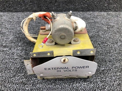 95-360012-25 / AN2552-A3A Beechcraft 95-B55 External Power Box W ...