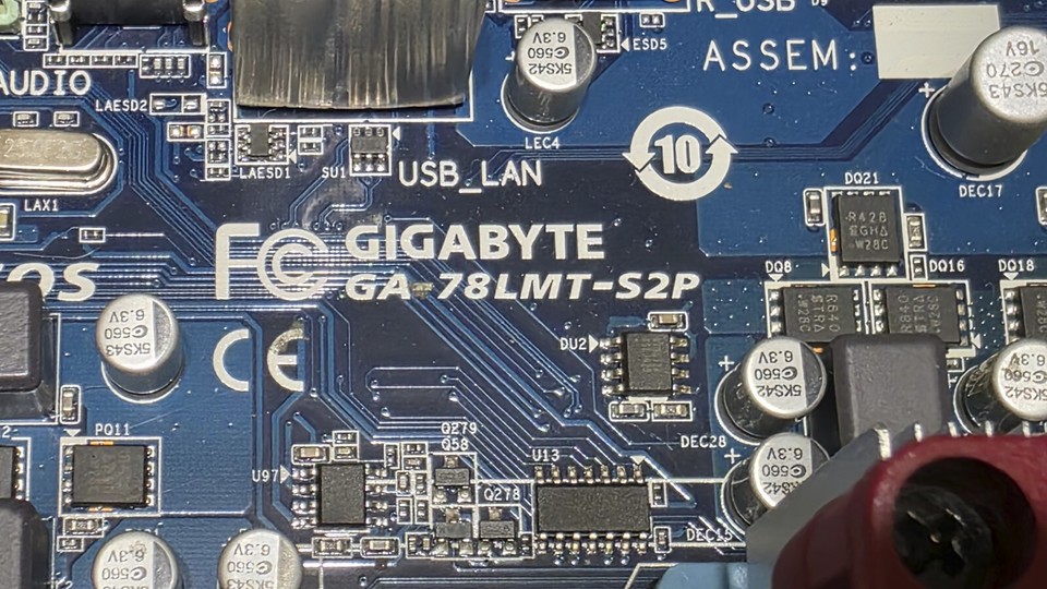 Gigabyte GA-78LMT-S2P Motherboard AMD FX-4100 3.6GHz - 8GB RAM w/Shield ...