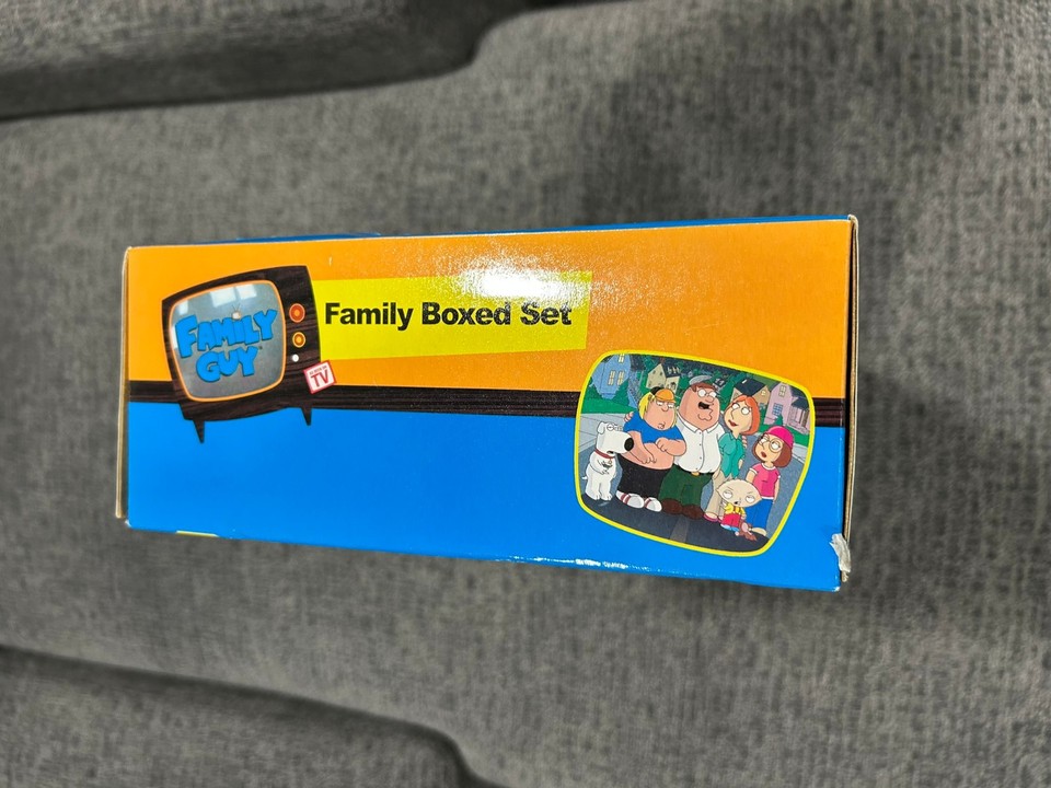 Mezco Family Guy Boxed Set 6" Action Figures 'Family Boxed Set' | eBay