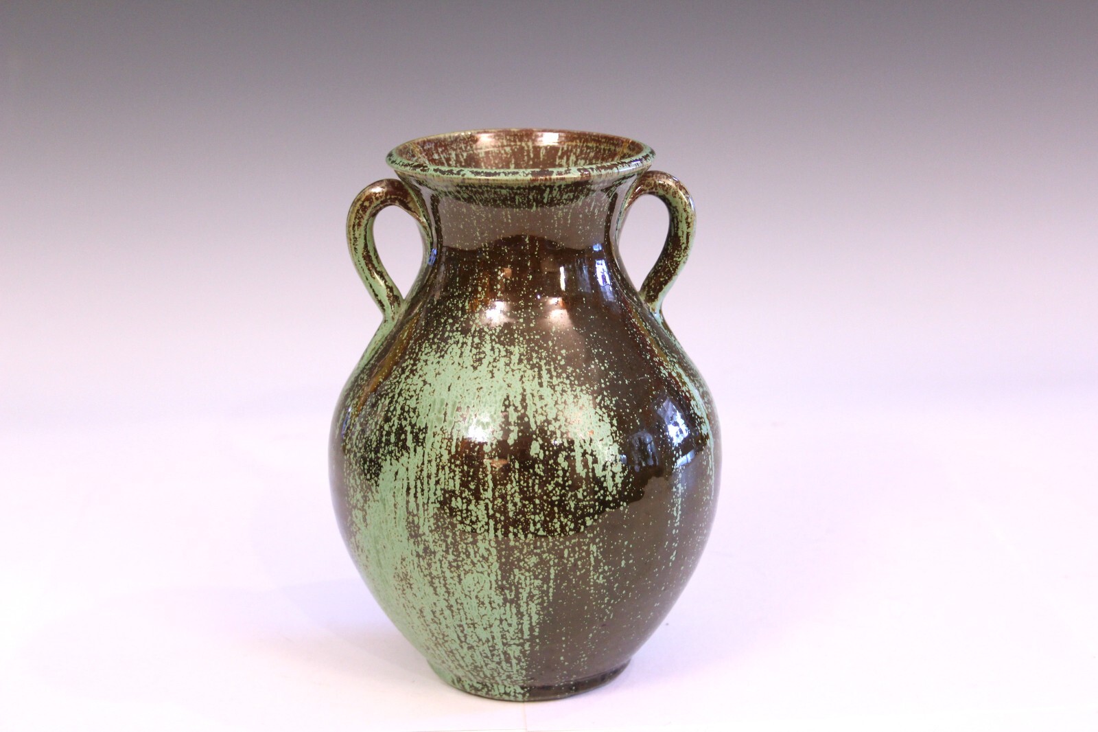 North Carolina Vase Pottery Old Vintage Green Rutile Speckled 8" | eBay