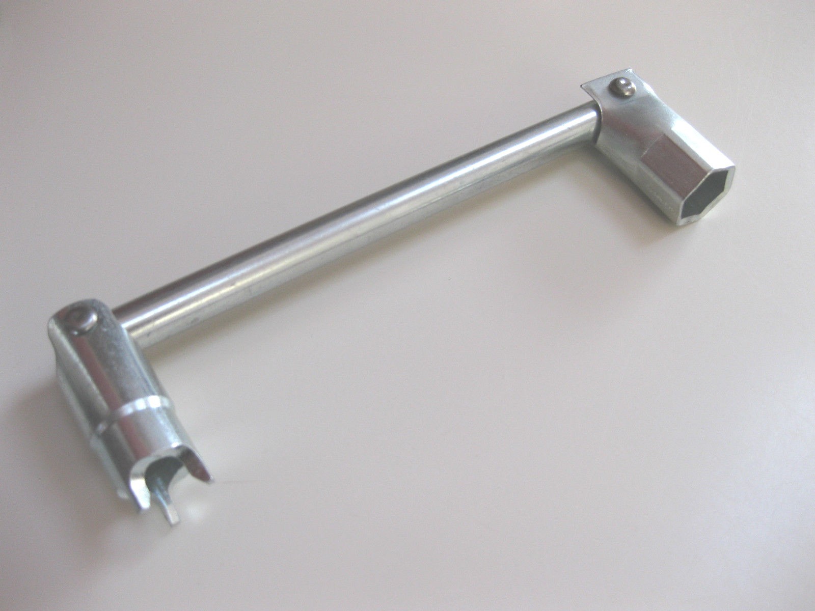 Priory Double End Anti-Tamper Security Coupler Fencing Tri Pin Scaffold ...