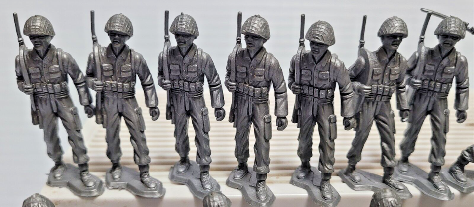 VINTAGE MPC SILVER WWII SOLDIERS LOT | eBay