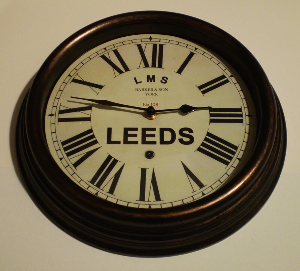 LMS Railway Vintage Style Waiting Room Clock, Leeds Station Replica ...