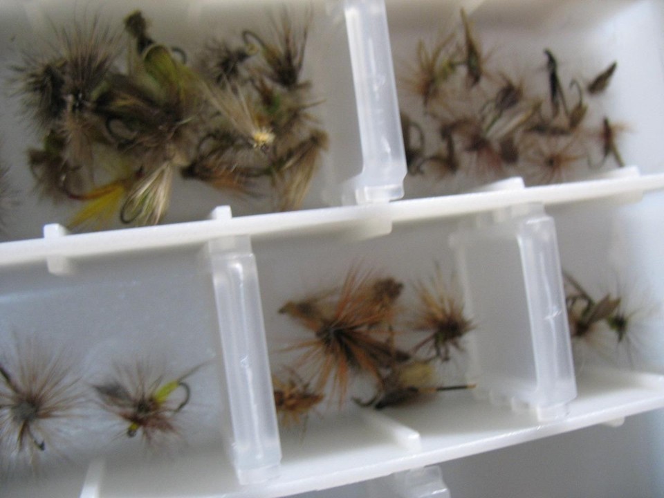box full of high quality old fly fishing flies- many tiny ones for ...