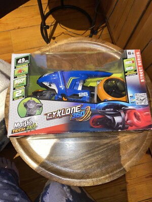 Maisto Tech R/C Street Series Remote Control Blue Cyklone 360 Cycle ...
