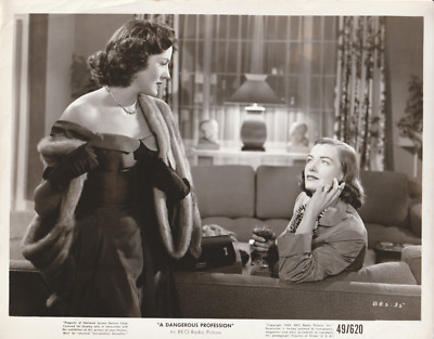 Original Photo 1949 A Dangerous Profession Ella Raines Betty Underwood ...