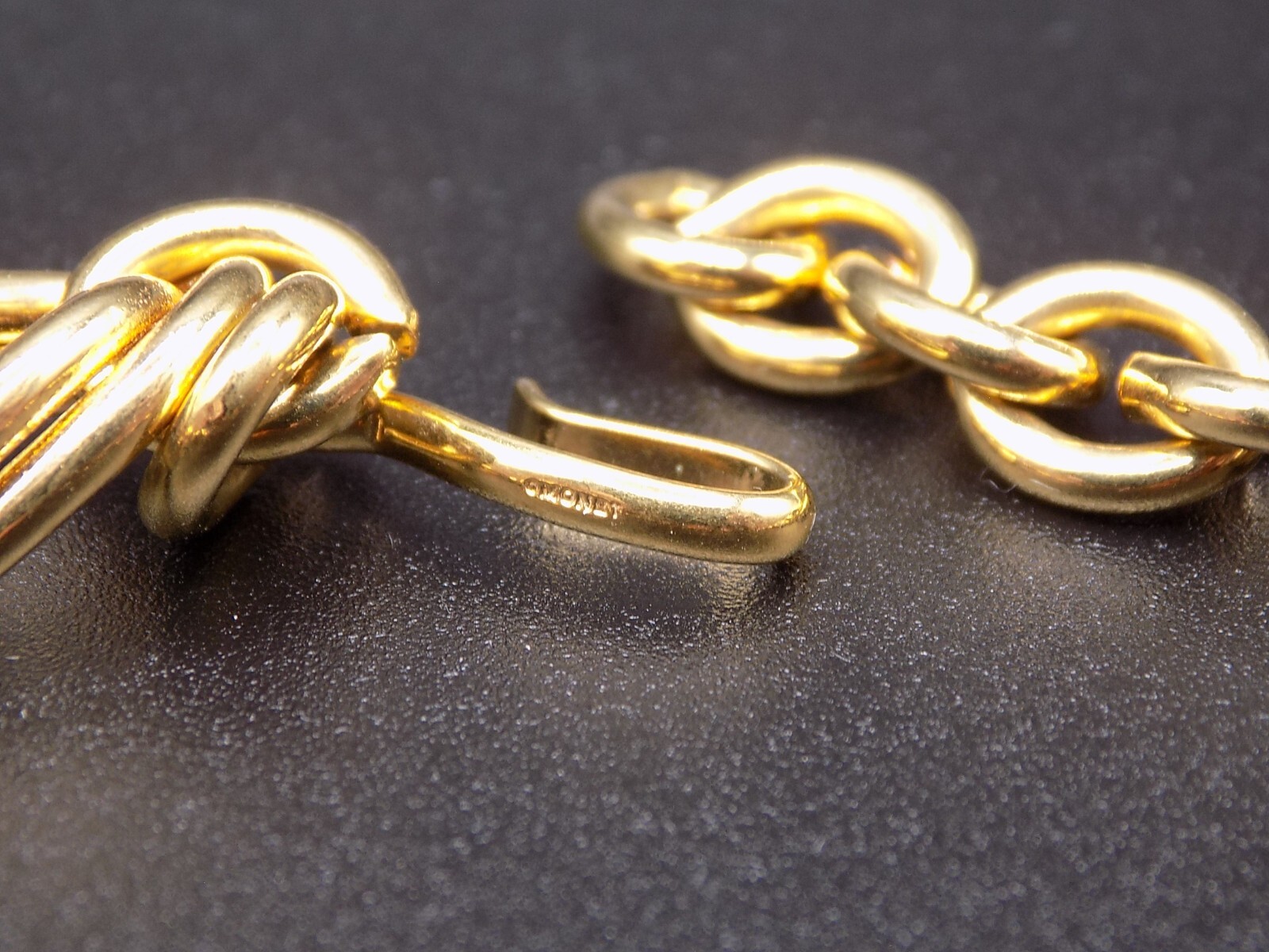 Vintage Monet Gold Tone Shiny Chunky Chain Link State… - Gem