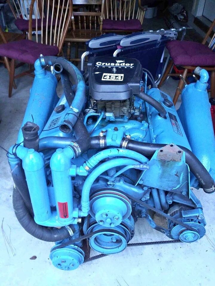 Crusader 454 7.4L 350 HP Marine Gas Engine PAIR RUNS PERFECT | eBay