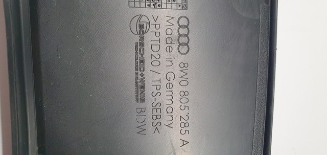 OEM Headlight upper molding trim cover plate Left Audi A4 B9 8W0805285A ...