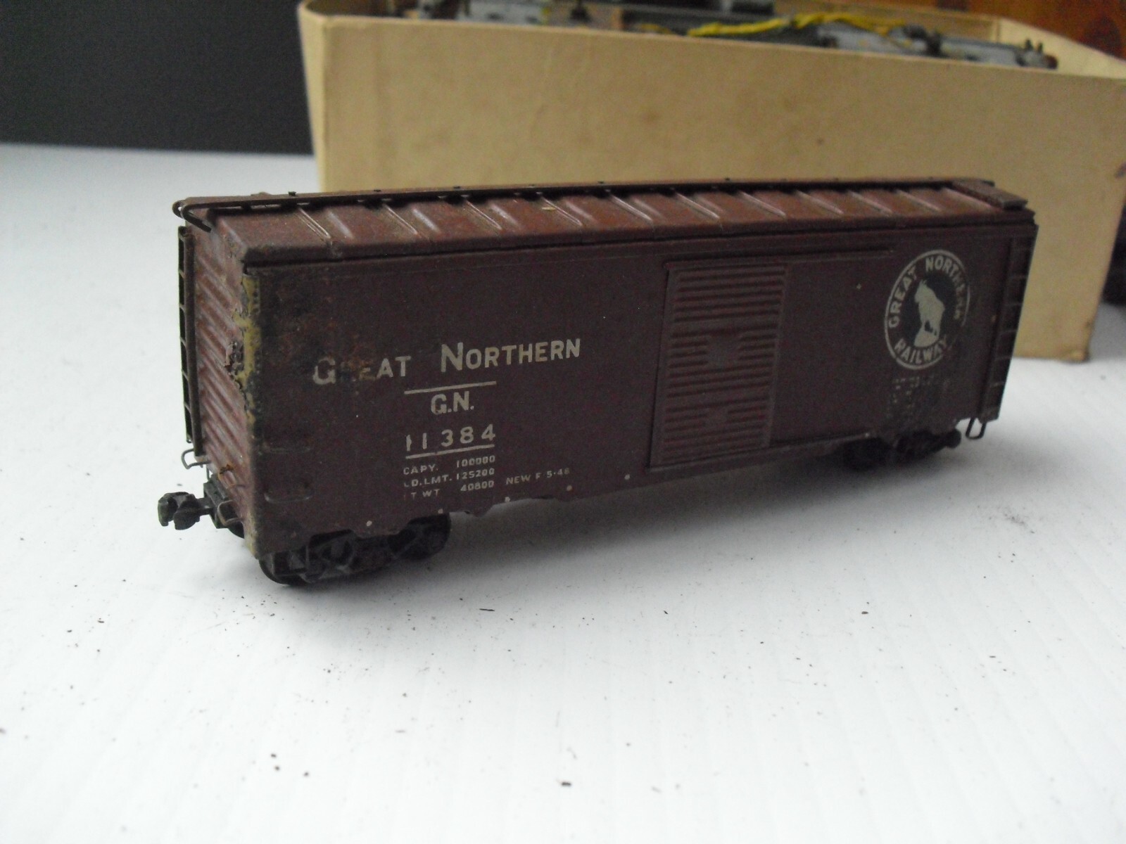 Worn Vintage 1950s HO Scale Kit Built Wood Metal Great Northern Box Car ...