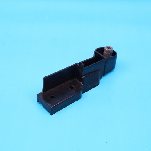 Audi A6 4F C6 Pare-Chocs À L'Avant Gauche 4F0807771 Support Serrure ...