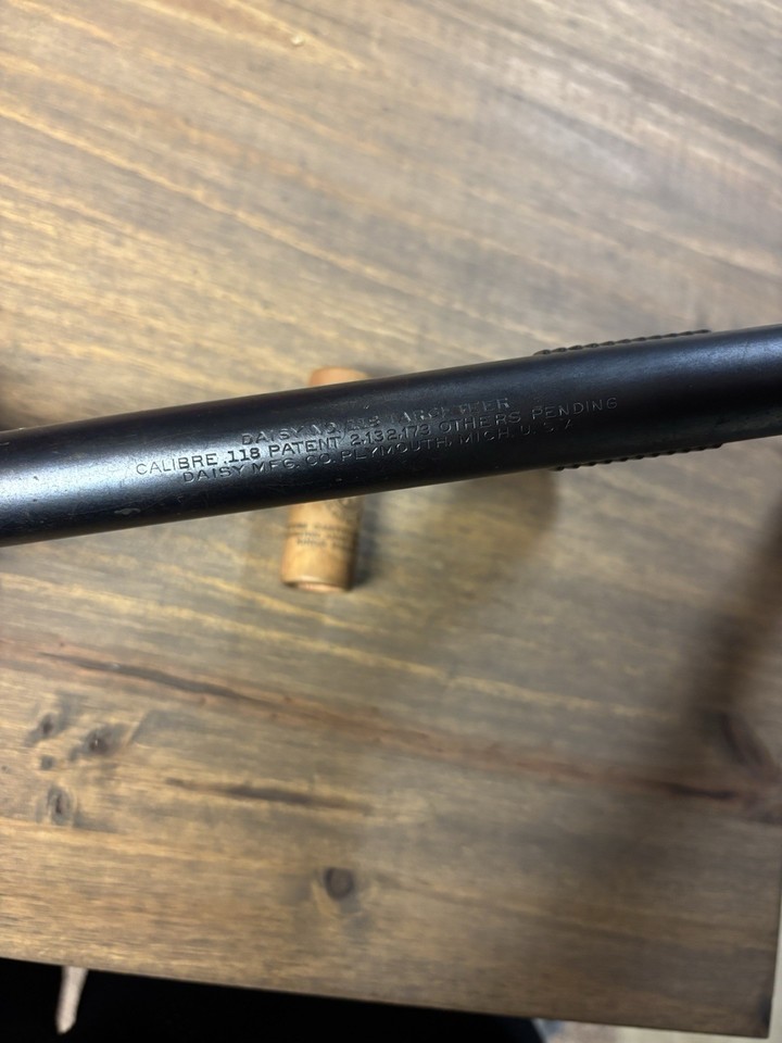 Original Daisy No. 118 Targeteer Air BB pistol With Original BB Tube ...