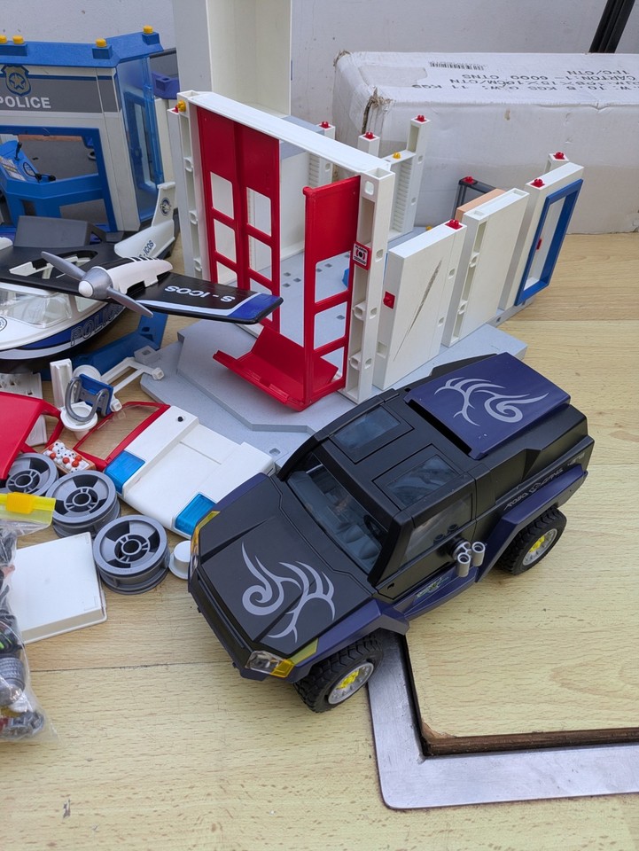 Playmobil Job Lot Bundle Police & Fire Station, Agents Figures ...