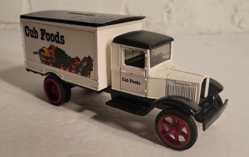 Vintage Ertl Die Cast Cub Foods Delivery Truck Bank With Key 1931 ...