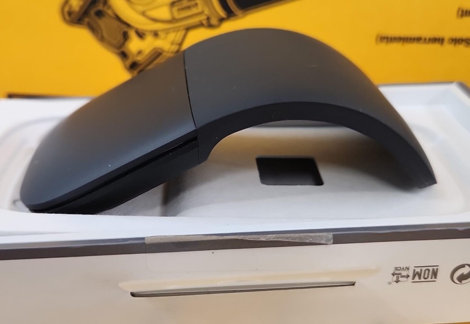 Microsoft Microsoft Arc Mouse (Black) Wireless Touch Mouse Used 889842178470| eBay