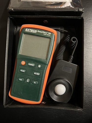 Extech EasyView 30 Digital Light Meter With Memory | eBay