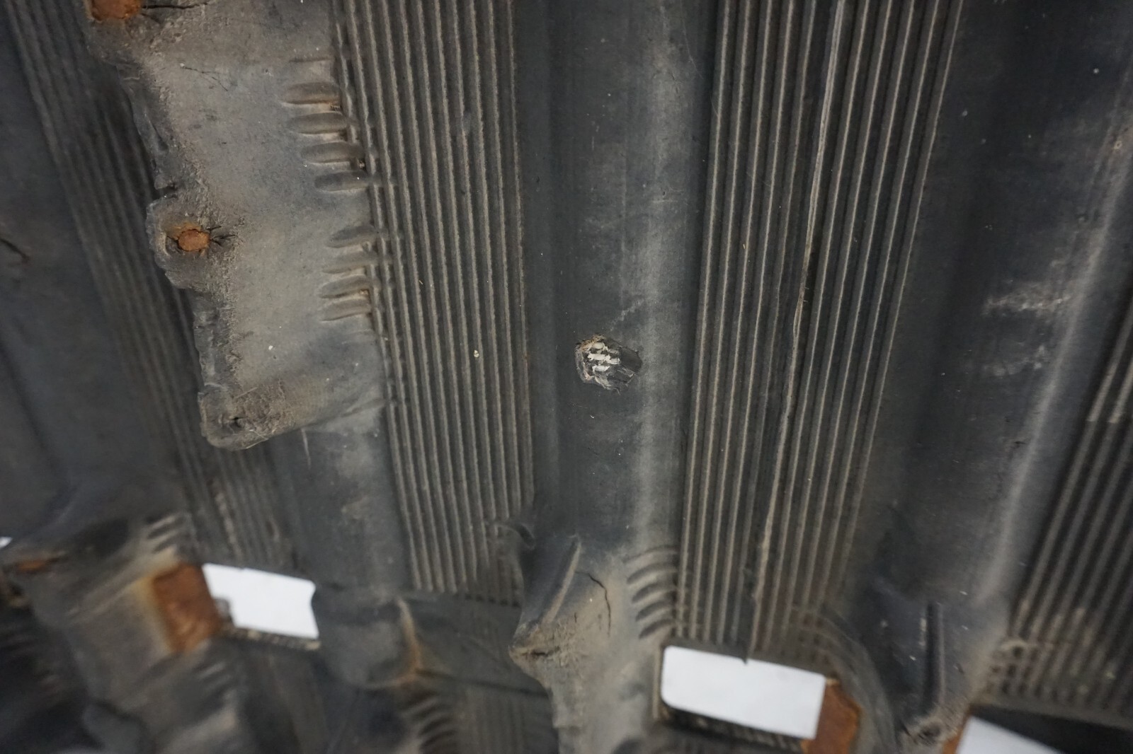 Camoplast Predator Snowmobile Track 121" x 15" Wide x 1.25" Lug x 2.52 ...