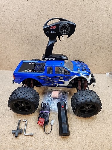 Traxxas T-Maxx Tmaxx 3.3 Nitro RC 4x4 Monster Truck With Radio ARTR ...