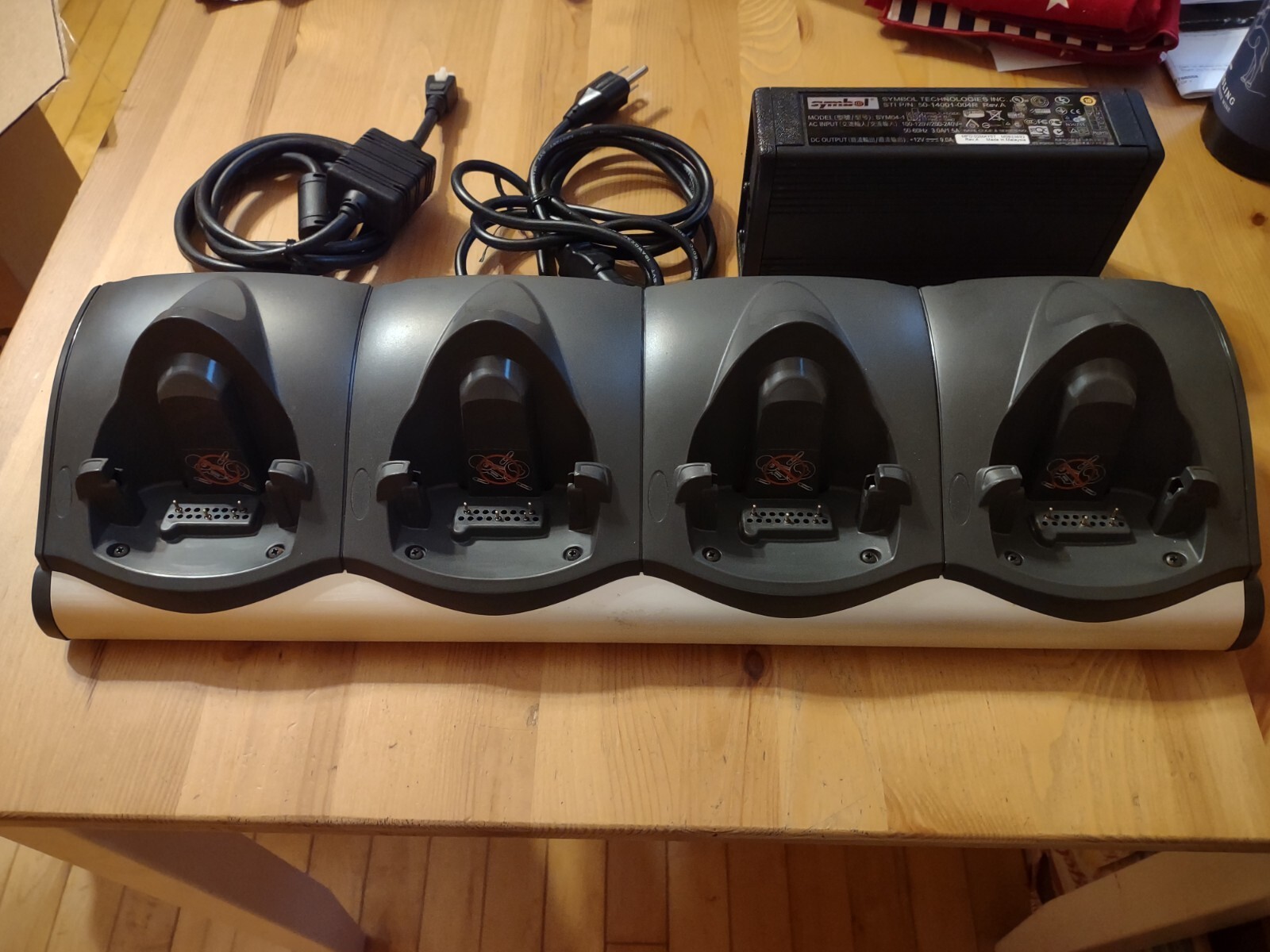 Symbol MC9090 Charging Dock 4 Slot Charger Cradle CHS9000-4001C MC9190 ...