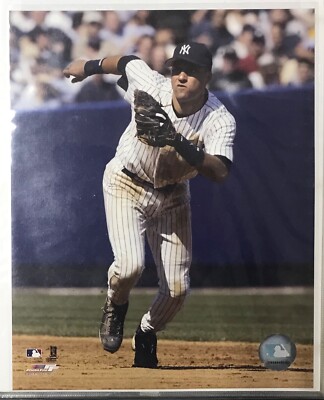Vintage New York Yankees (HOF) Derek Jeter 8x10 Color Action Photo | eBay