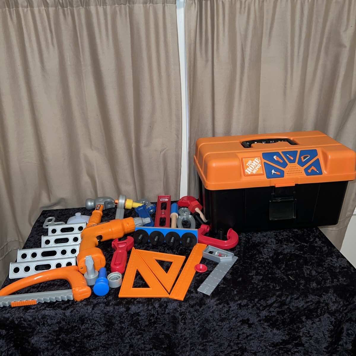 Home Depot Talking Tool Box T83 Crossover Toolbox Low Profile 10 PSG