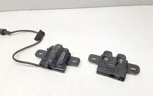 Volvo V40 Cross country 2014 bonnet hood lock catch 31371016 LGI83317 ...