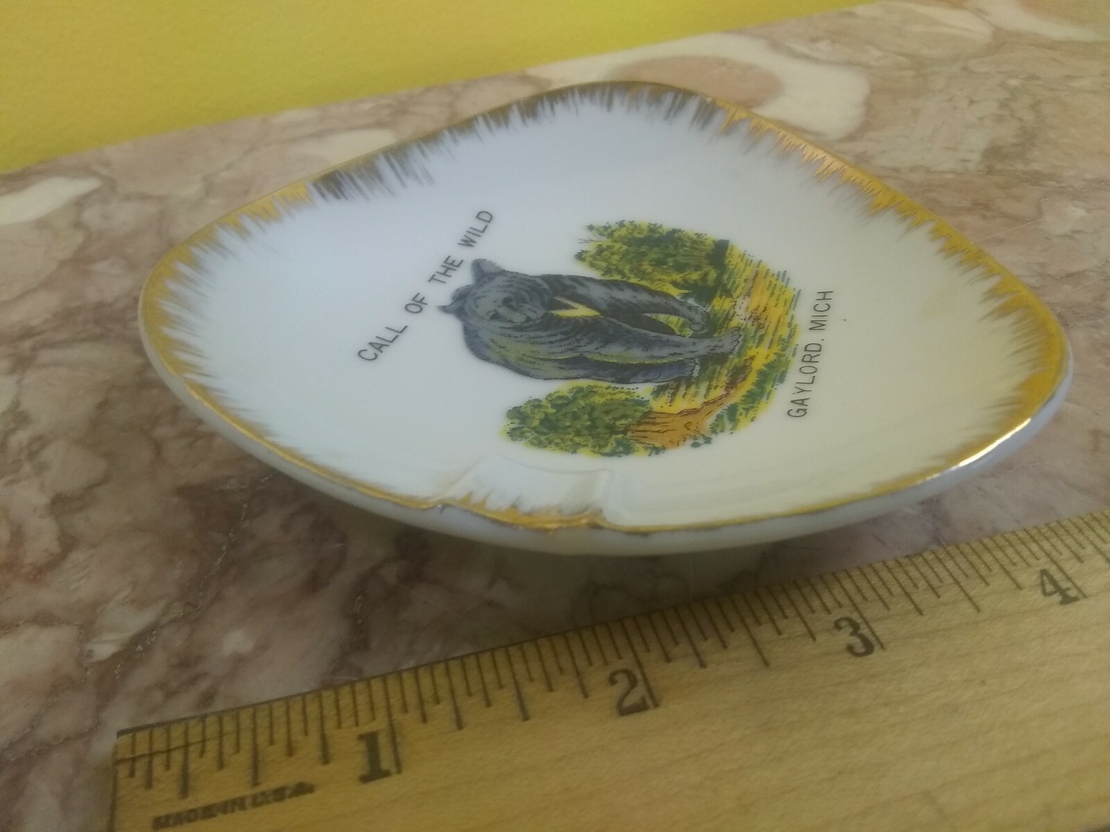 Gaylord Michigan Ashtray Vintage Call of the Wild Ceramic Animal ...