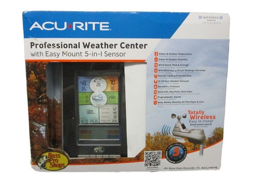 PRO Accurite professional Weather Center With Easy Mount 5-in-1 Sensor ...
