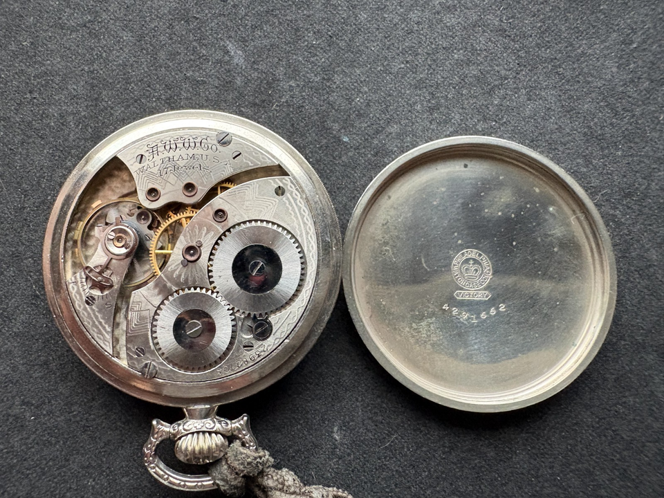 Waltham 12s 17 Jewel Pocket Watch, Philadelphia Victory Case | eBay