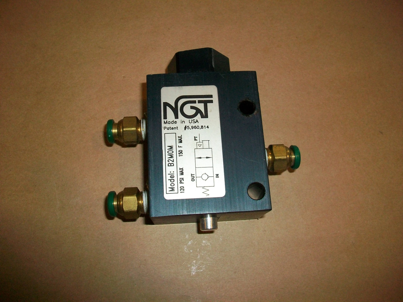 NGT B2M0M CHECK VALVE PILOT OPERATED USED | eBay