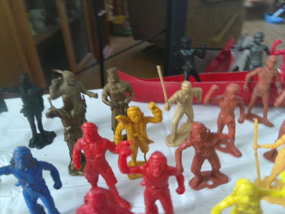 1950'S-1960'S MPC, MARX, IDEAL PIRATES, NATIVES, KNIGHTS PLAYSET TOY ...