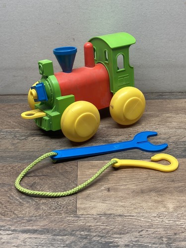 Tupperware Build N' Play Train Toy Complete 1978 TupperToys Take a Part ...
